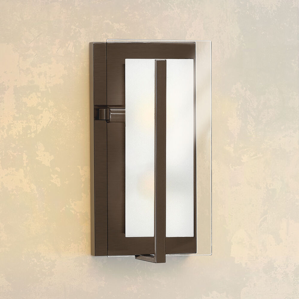 Latitude 16-Inch Oil Rubbed Bronze Sconce by Hinkley Lighting | 3992OZ ... Latitude 16-Inch Oil Rubbed Bronze Sconce by Hinkley Lighting | 3992OZ ...